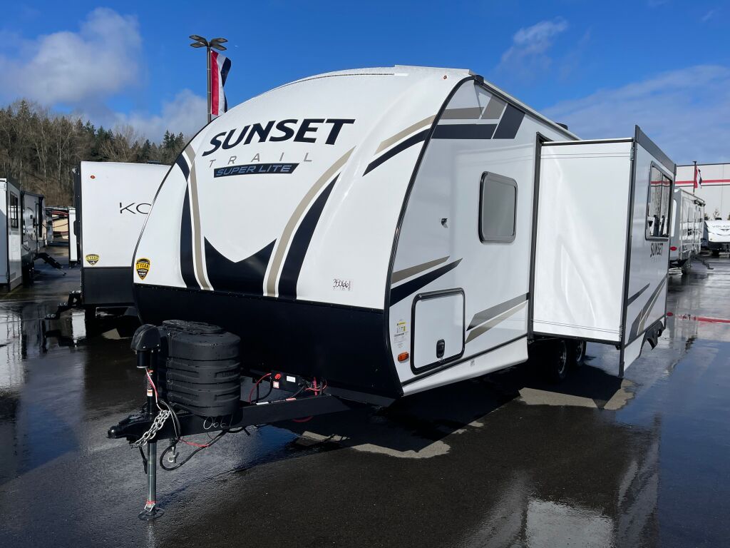 New 2024 Crossroads Sunset Trail Super Lite SS212RB Travel Trailer for ...