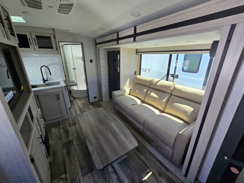 New 2024 Crossroads Sunset Trail Super Lite SS222RB Travel Trailer for ...