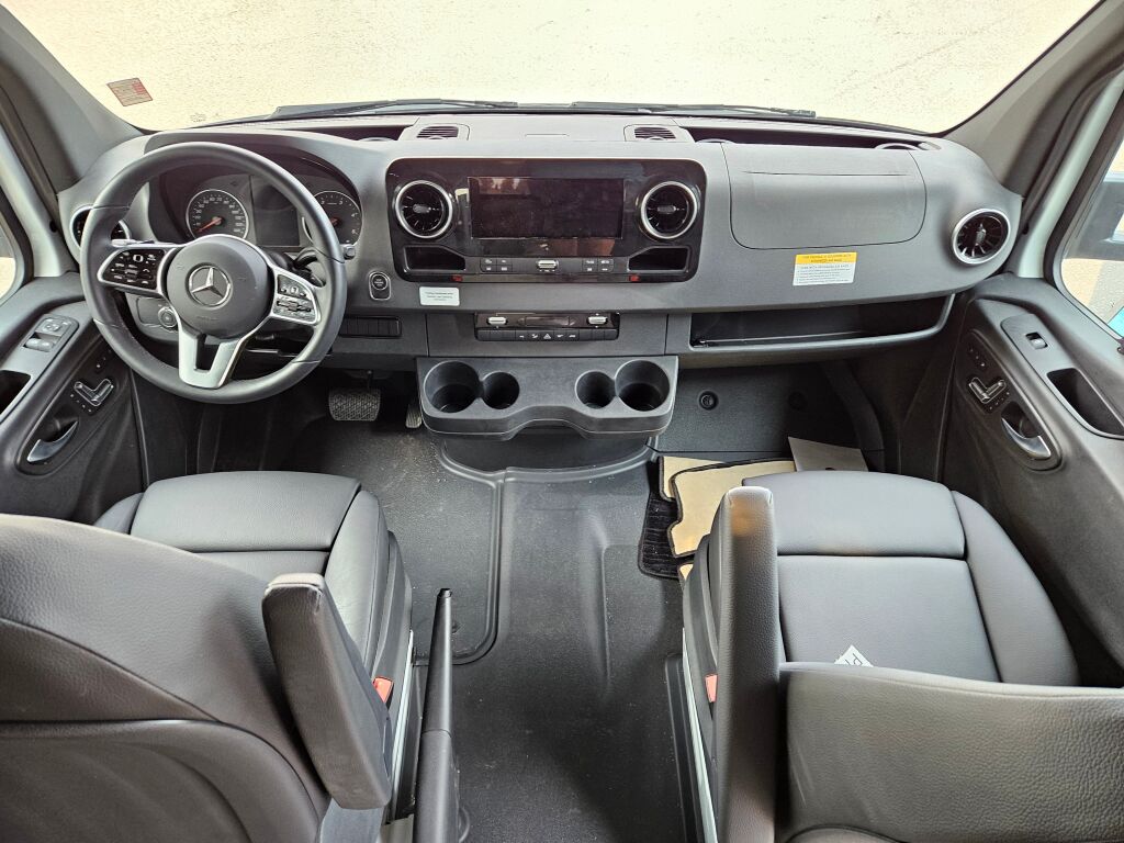 New 2025 Dynamax Isata 3 Series 24FW Class C Diesel for sale in ...