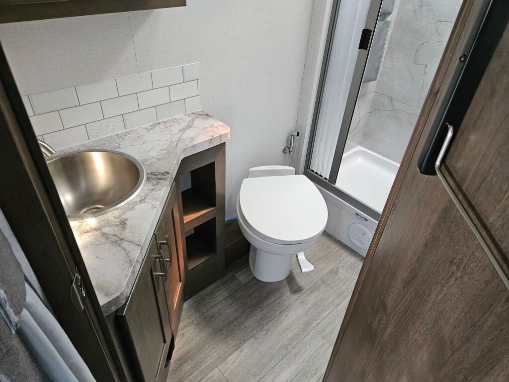 New 2025 Dynamax Isata 3 Series 24FW Class C Diesel for sale in ...