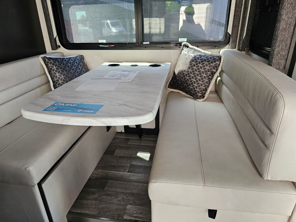 New 2025 Thor Motor Coach Omni AX29 Super C for sale in, Sumner Wa, at ...
