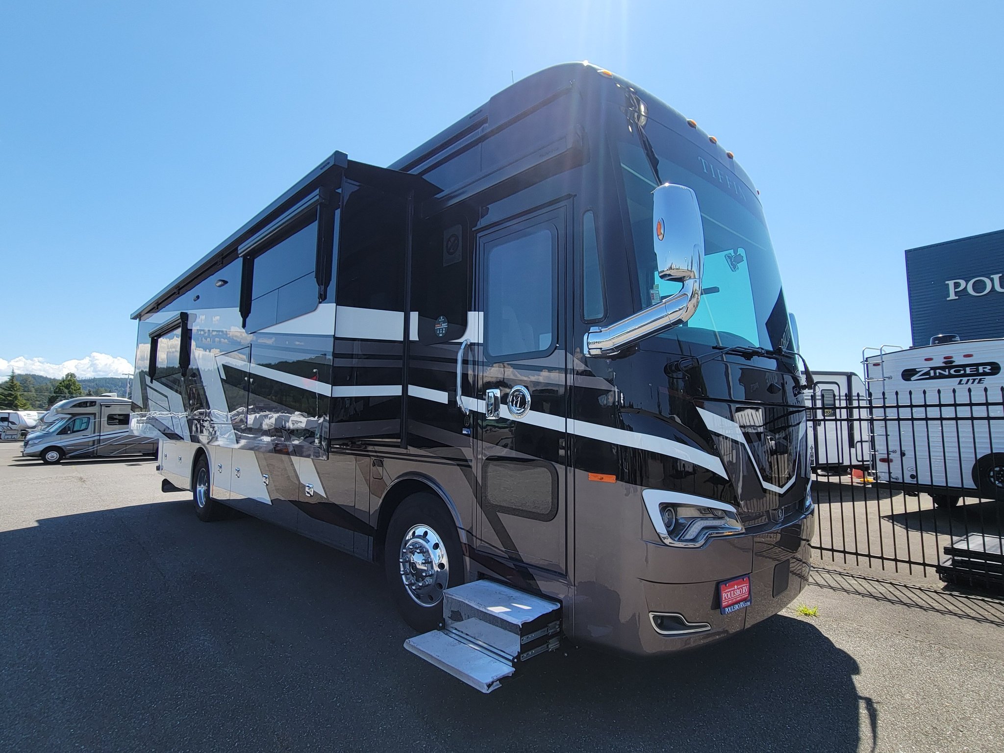 New 2025 Tiffin Motorhomes Allegro Bus 35CP Class A Diesel for sale in ...