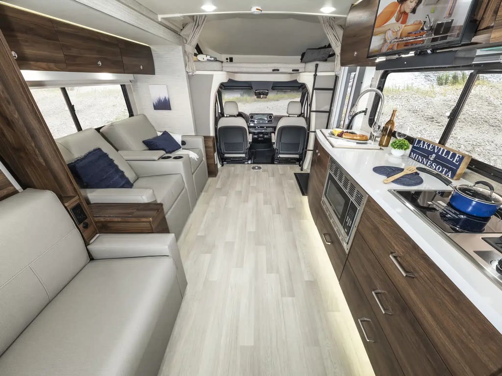 Winnebago View | Poulsbo RV, Four locations in Washington