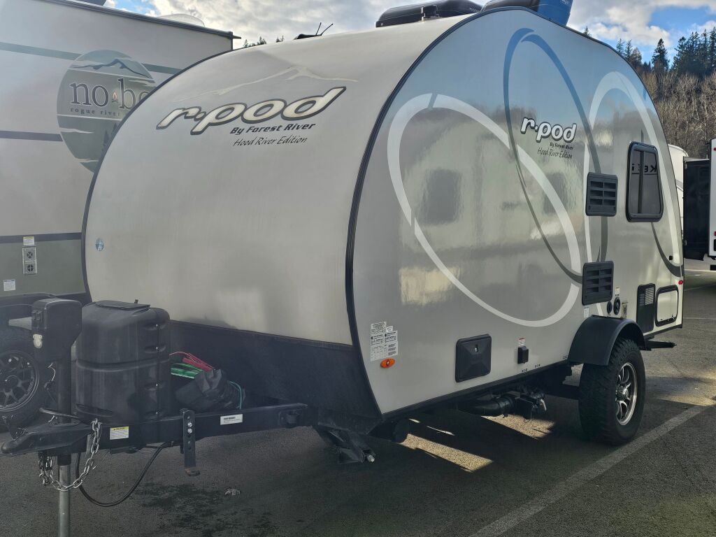 Used 2020 Forest River R-Pod RP-172 Travel Trailer for sale in, Sumner ...