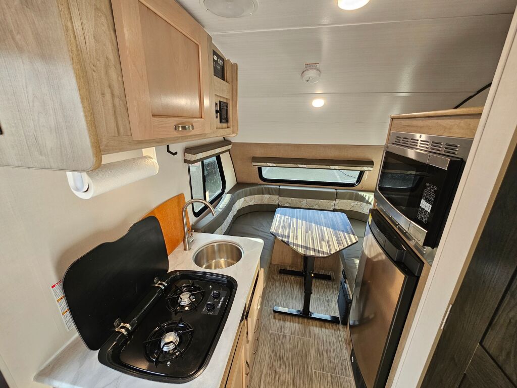 Used 2020 Forest River R-Pod RP-172 Travel Trailer for sale in, Sumner ...
