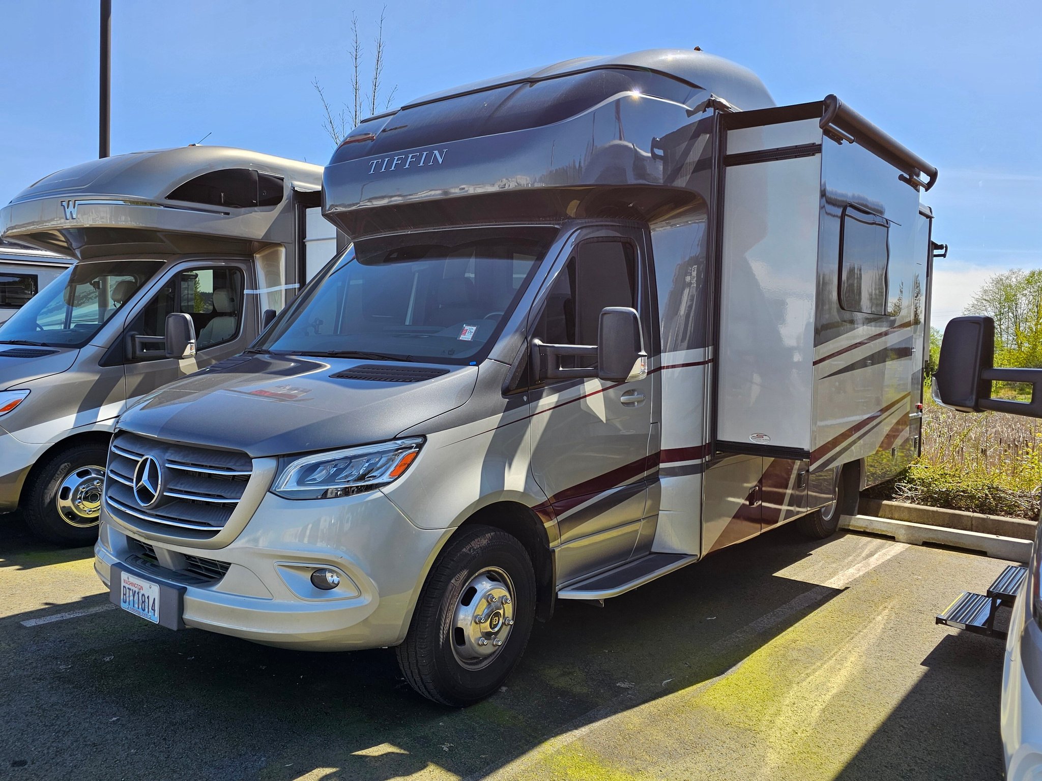 Tiffin Wayfarer For Sale