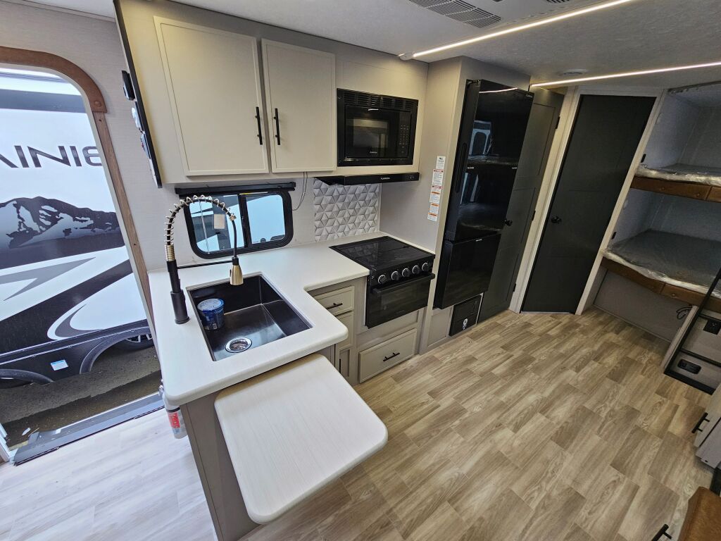 New 2025 Forest River Rainier 26DB Travel Trailer for sale in, Sumner ...