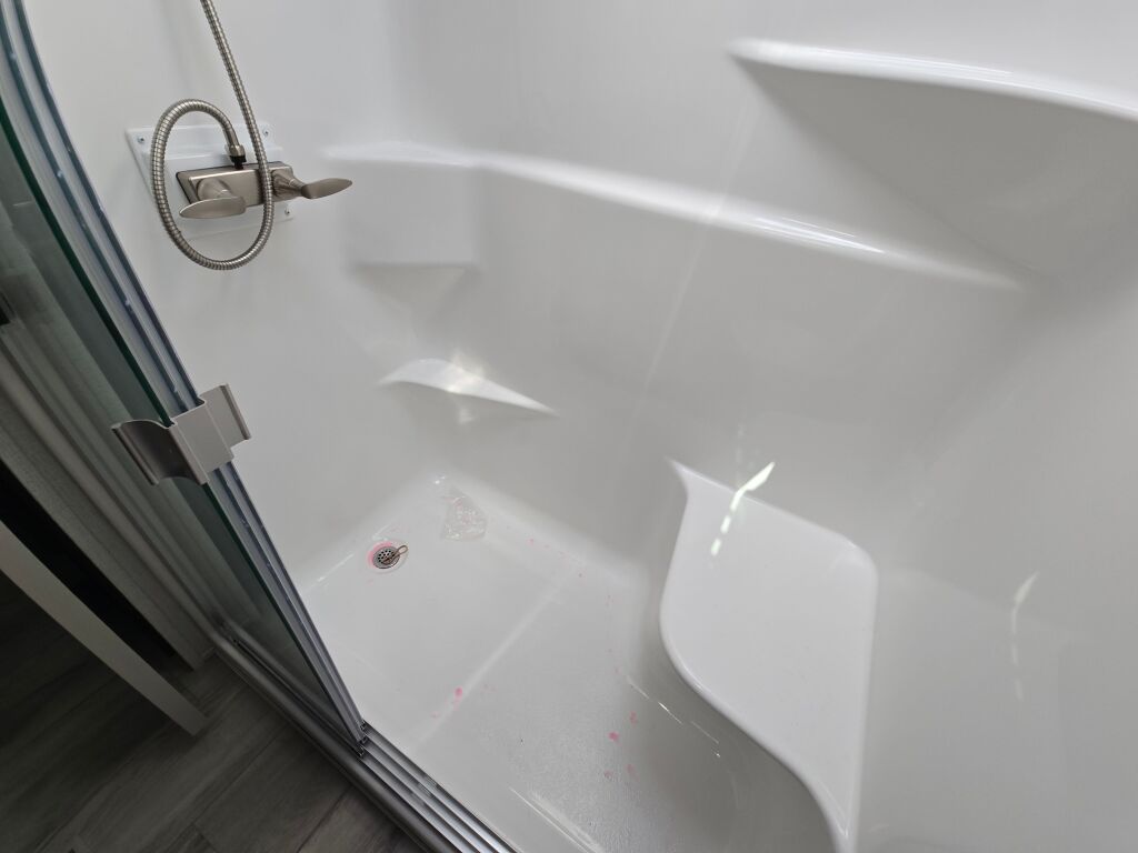 New 2025 Keystone Alpine Avalanche Edition 321RL Fifth Wheel for sale ...