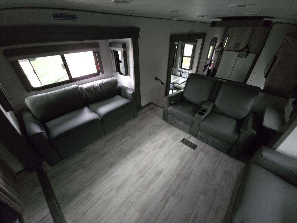New 2025 Keystone Alpine Avalanche Edition 346FL Fifth Wheel for sale ...