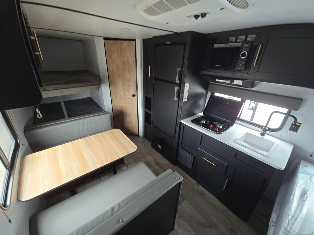 Used 2022 Keystone Springdale Mini 2010BH Travel Trailer for sale in ...