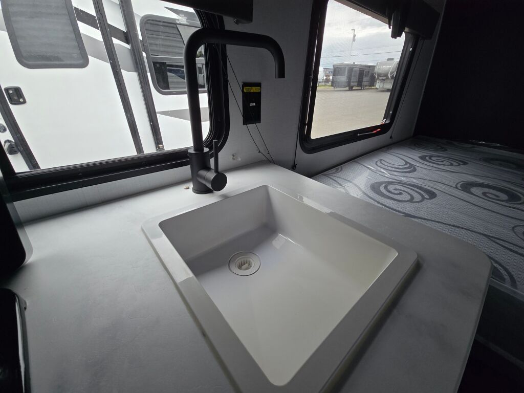 Used 2022 Keystone Springdale Mini 2010BH Travel Trailer for sale in ...