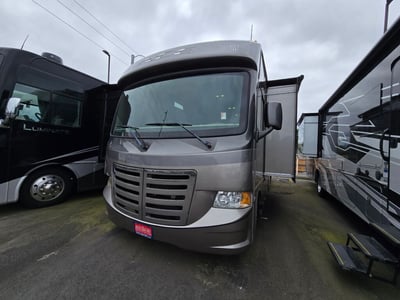 Poulsbo RV Kent Store