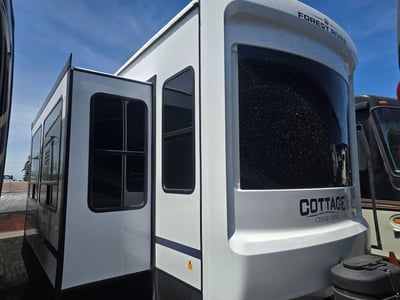 Poulsbo RV Kent Store