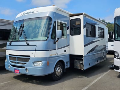 Poulsbo RV Sumner Store