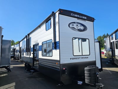 Poulsbo RV Sumner Store