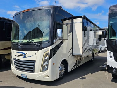 Poulsbo RV Sumner Store