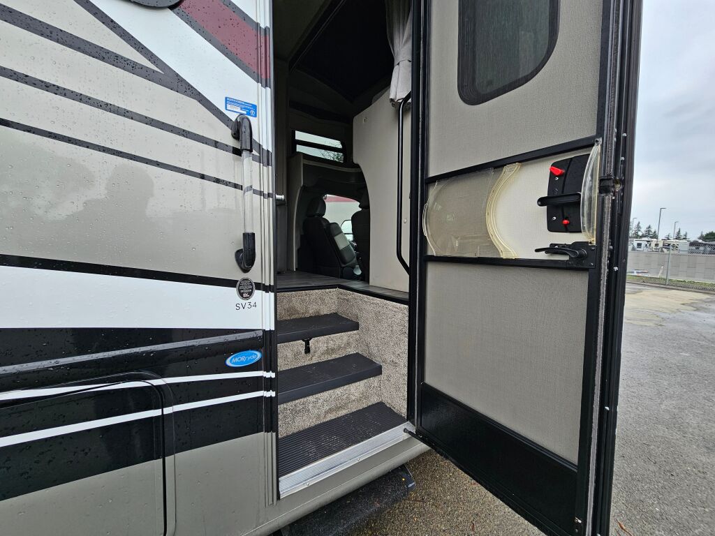 Used 2023 Thor Motor Coach Magnitude 4x4 SV34 Class C Diesel for sale ...