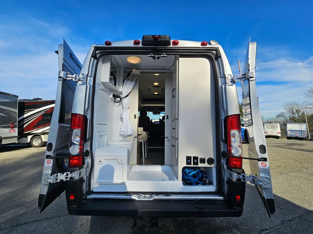 Used 2026 Thor Motor Coach Scope 18M Class B for sale in, Kent Wa, at ...