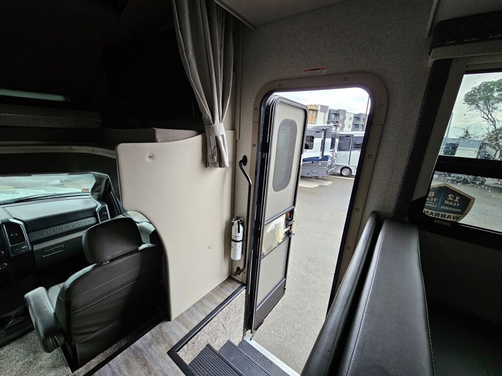 Used 2023 Thor Motor Coach Magnitude 4x4 SV34 Class C Diesel for sale ...