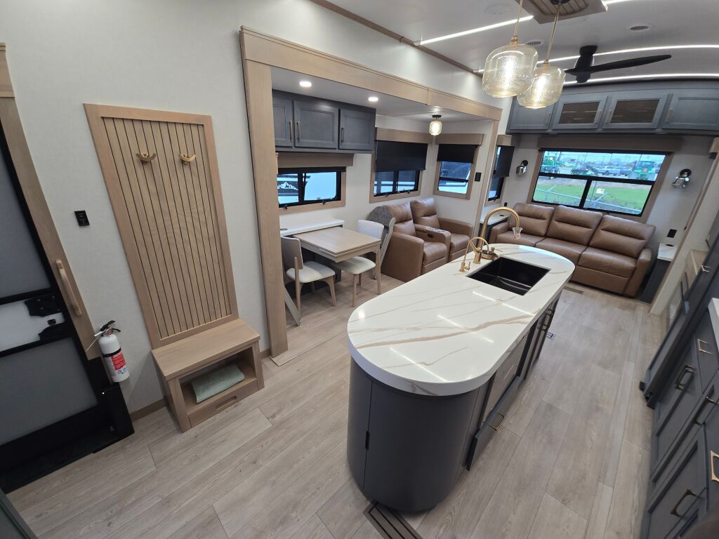 New 2026 Crossroads Redwood 412GK Fifth Wheel for sale in, Mt. Vernon ...