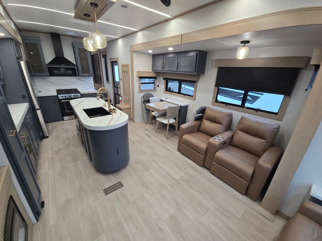 New 2026 Crossroads Redwood 412GK Fifth Wheel for sale in, Mt. Vernon ...