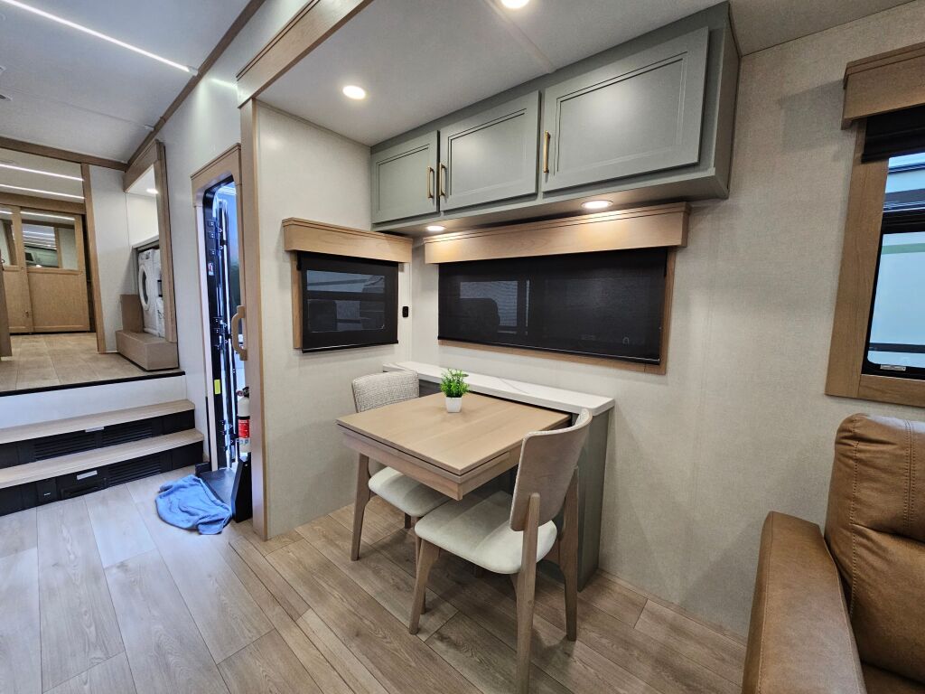 New 2026 Crossroads Redwood 371RL Fifth Wheel for sale in, Sumner Wa ...