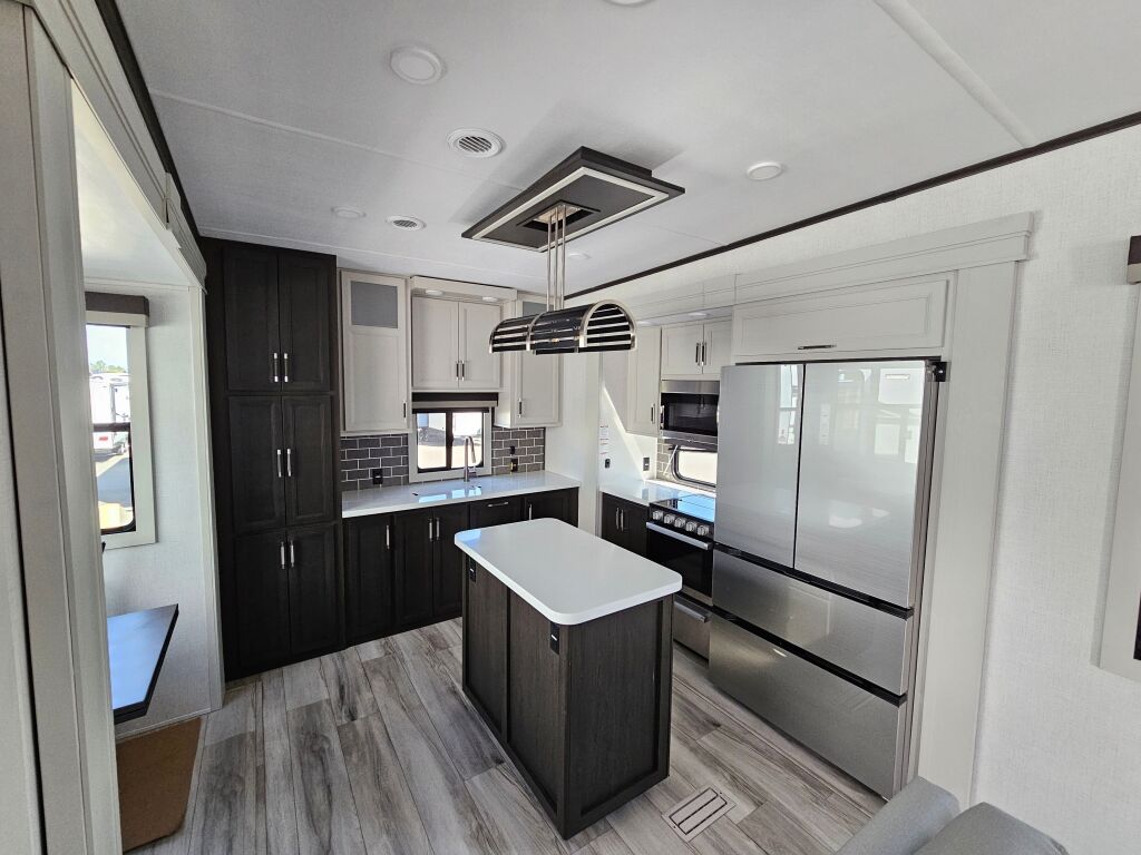 New 2026 Keystone Alpine Avalanche Edition 366LS Fifth Wheel for sale ...