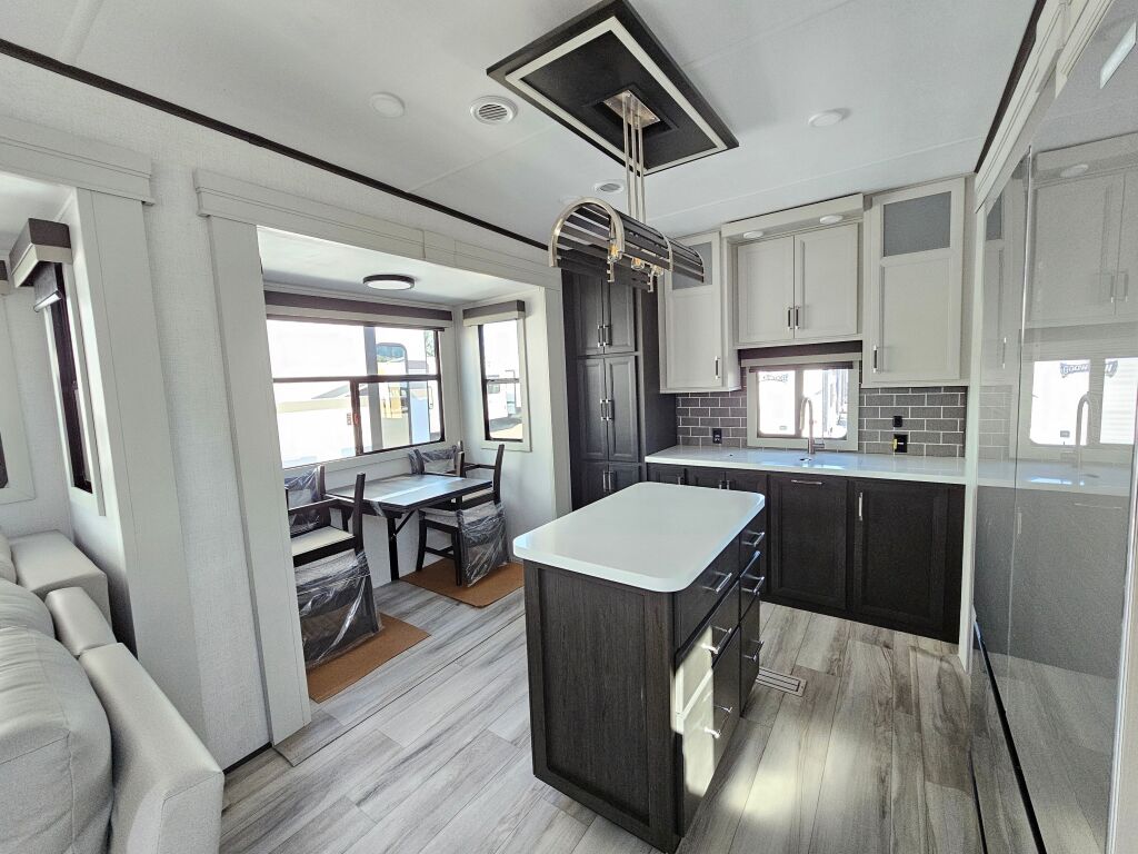 New 2026 Keystone Alpine Avalanche Edition 366LS Fifth Wheel for sale ...