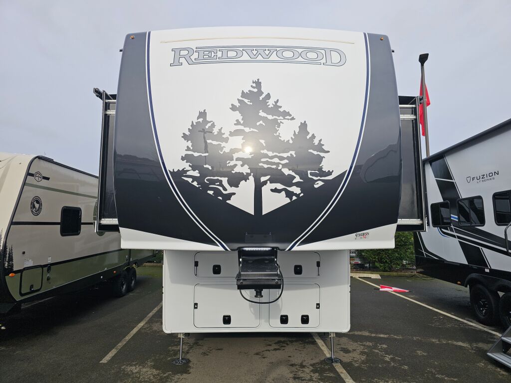 New 2026 Crossroads Redwood 371RL Fifth Wheel for sale in, Sumner Wa ...