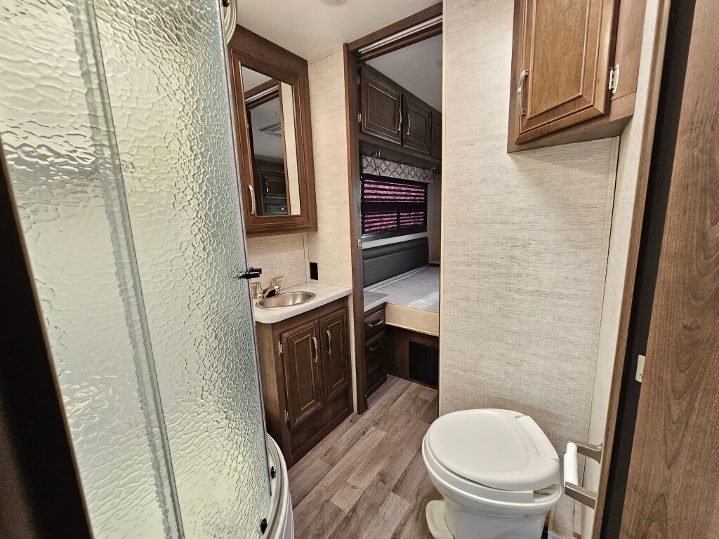 Used 2022 Jayco Redhawk 31F Class C for sale in, Everett Wa, at Poulsbo RV