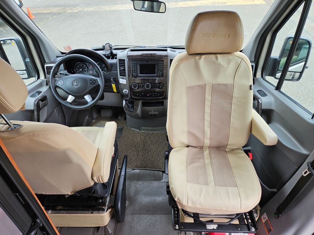 Used 2015 Roadtrek RT Adventurous CS Class B Diesel for sale in ...