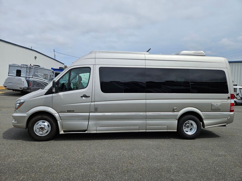 Used 2015 Roadtrek RT Adventurous CS Class B Diesel for sale in ...