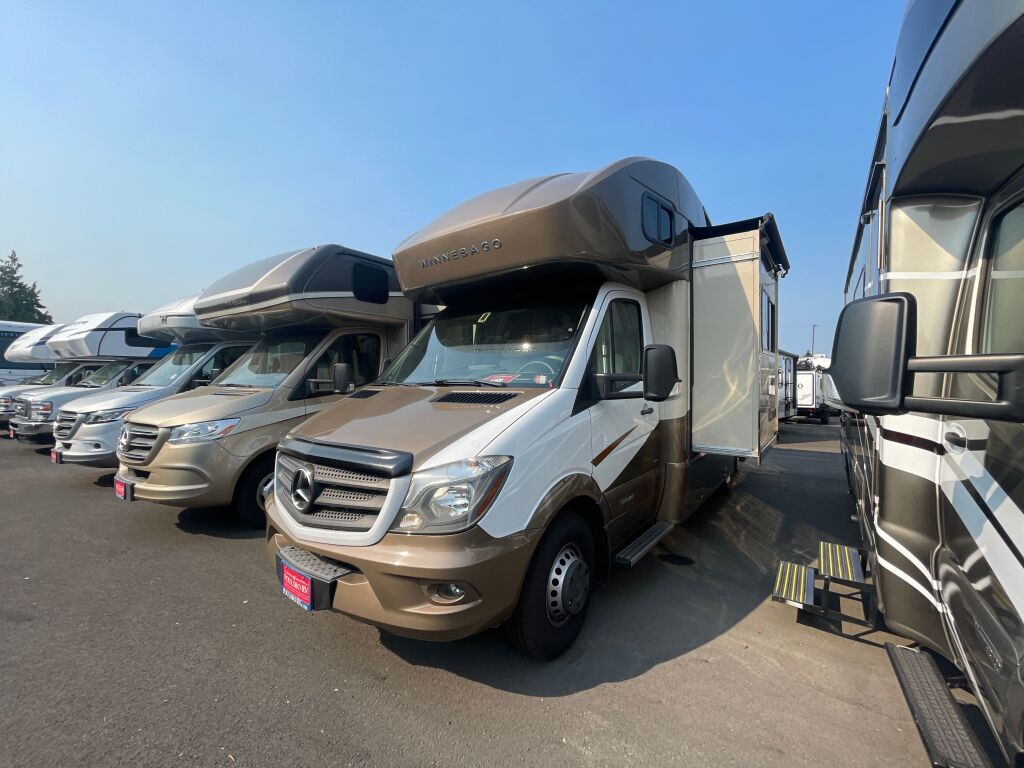 Class C Motorhomes For Sale. New & Used at Poulsbo RV in Wa.