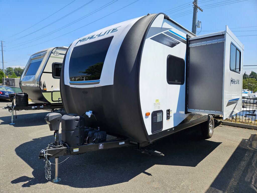 Used 2022 Palomino Real-Lite Mini RL-189 Travel Trailer for sale in ...