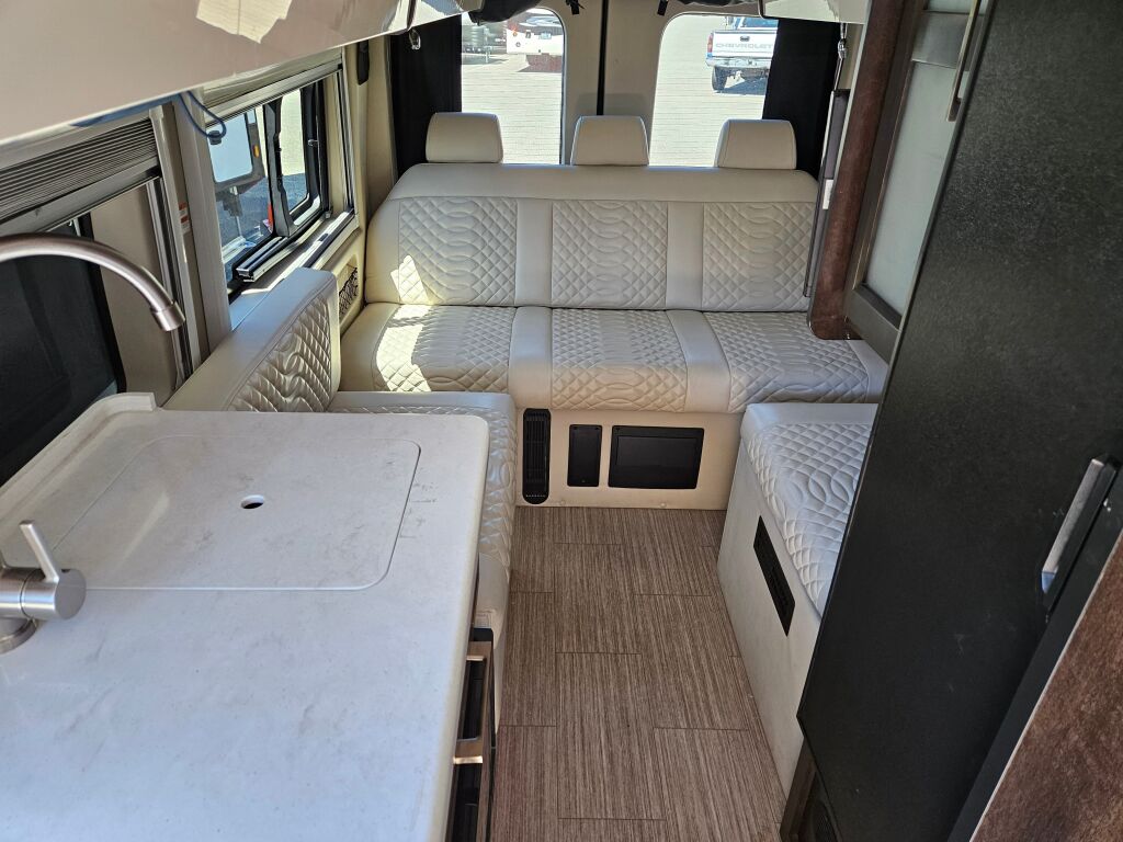 Used 2024 Jayco Solstice 21 BL Class B for sale in, Everett Wa, at ...
