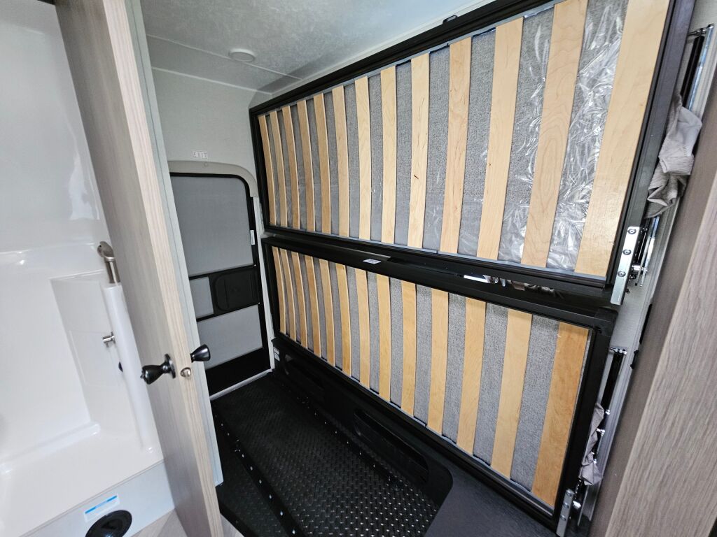 New 2025 Coachmen Cross Trail EV 20BH Class C for sale in, Sumner Wa ...