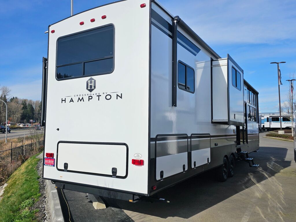 New 2025 CrossRoads Hampton HP395BAM Destination Trailer for sale in ...