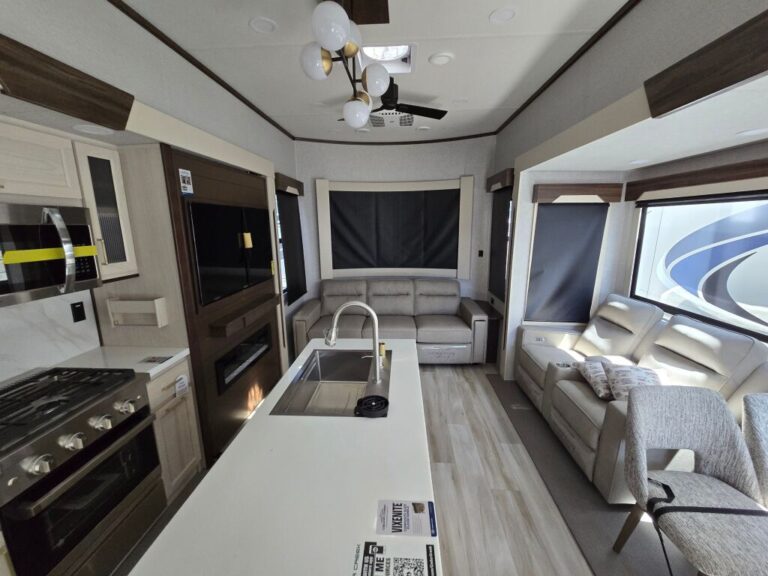 New 2025 Forest River Cedar Creek Cottage 40CDL Destination Trailer for ...