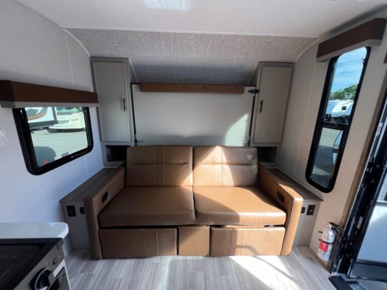 New 2025 Forest River Rainier 19RB Travel Trailer for sale in, Everett ...