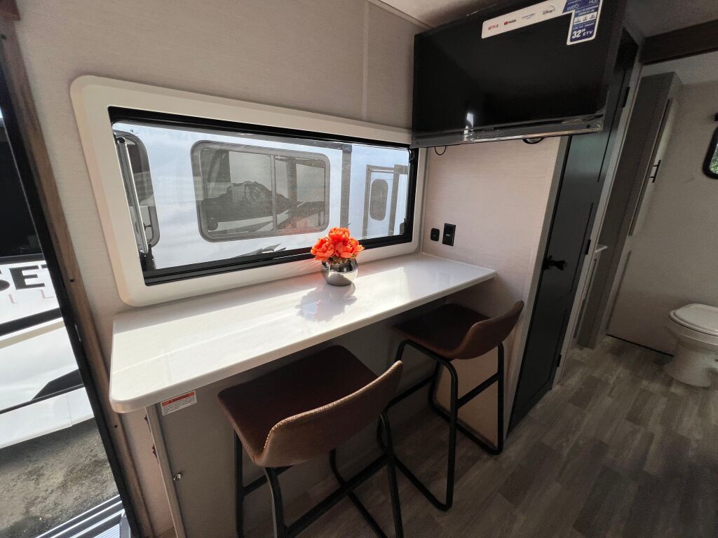 New 2025 Forest River Rainier 19RB Travel Trailer for sale in, Everett ...