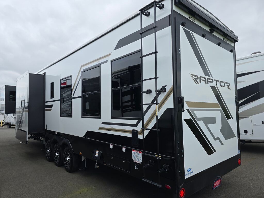 New 2025 Keystone Raptor 415 Toy Hauler, Fifth Wheel for sale in, Mt ...