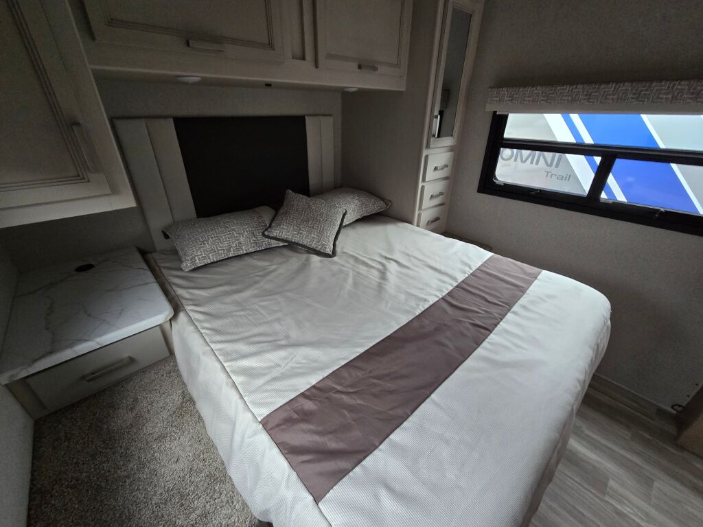 New 2026 Thor Motor Coach Omni Trail L35 Class C Diesel for sale in, Mt ...