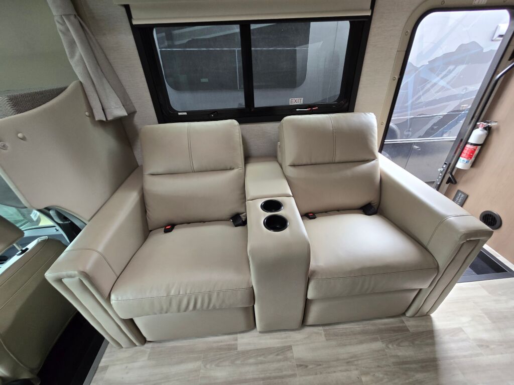 New 2026 Thor Motor Coach Omni Trail L35 Class C Diesel for sale in, Mt ...