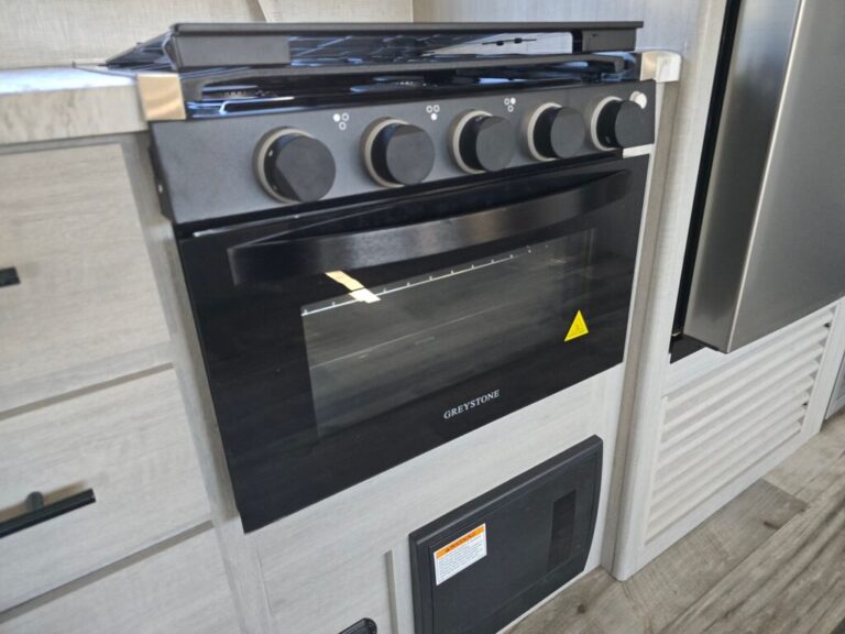 New 2026 Crossroads Zinger ZR390DB Travel Trailer for sale in, Sumner ...