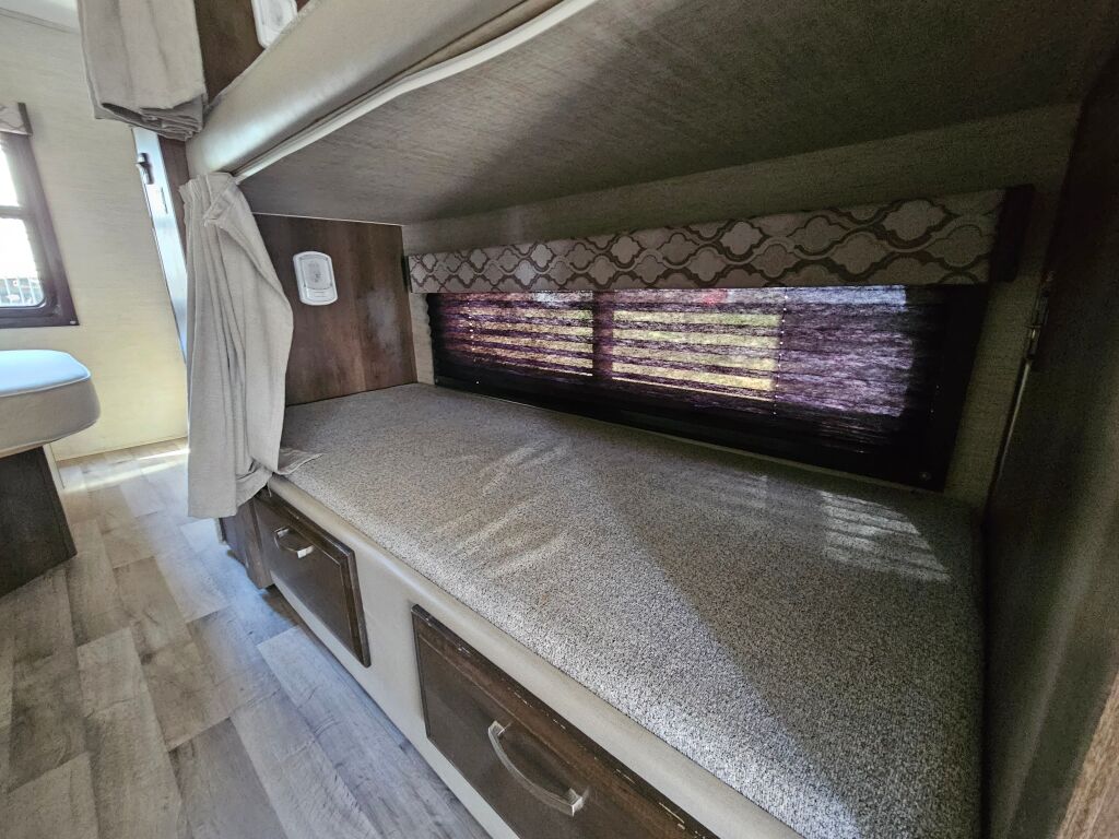 Used 2022 Jayco Redhawk 31F Class C for sale in, Everett Wa, at Poulsbo RV