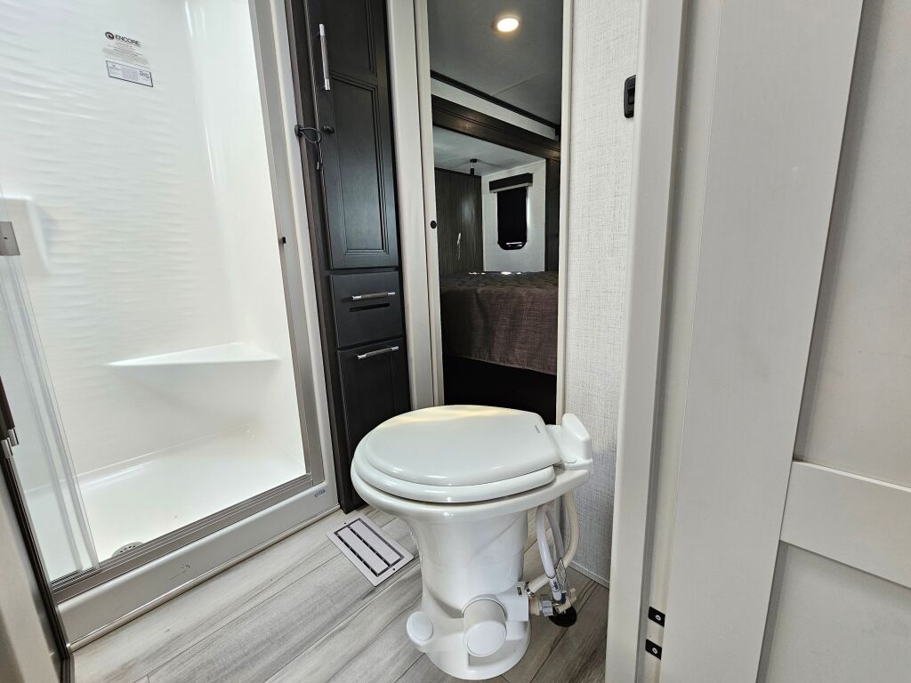 New 2026 Keystone Alpine Avalanche Edition 366LS Fifth Wheel for sale ...
