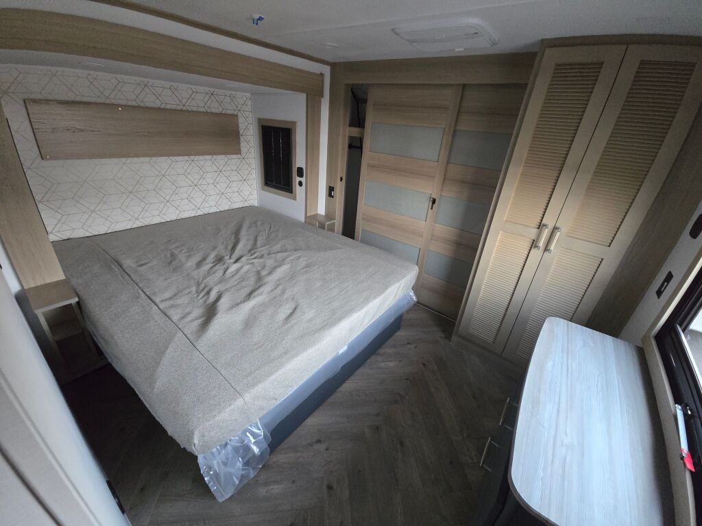 New 2026 Keystone Raptor 415 Toy Hauler, Fifth Wheel for sale in, Mt ...