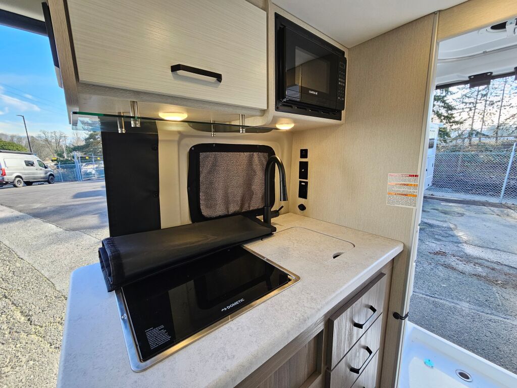 Used 2026 Thor Motor Coach Scope 18M Class B for sale in, Kent Wa, at ...