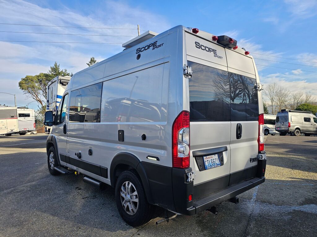 Used 2026 Thor Motor Coach Scope 18M Class B for sale in, Kent Wa, at ...