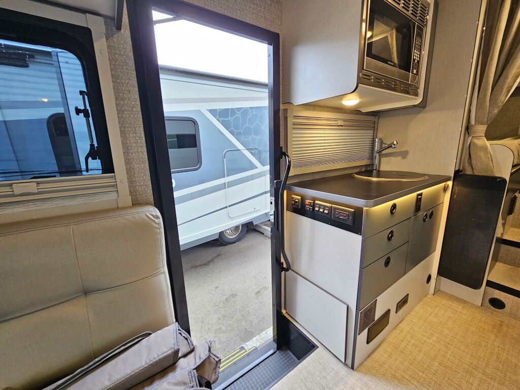 Used 2025 Winnebago Ekko 23B Class B Diesel for sale in, Sumner Wa, at ...